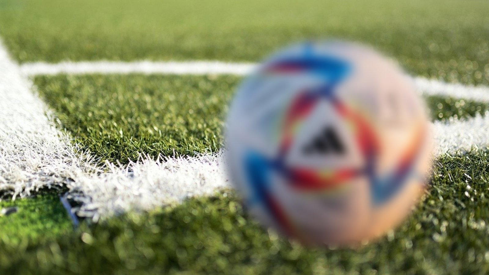 "Al Rihla": Adidas stellt den WM-Ball vor